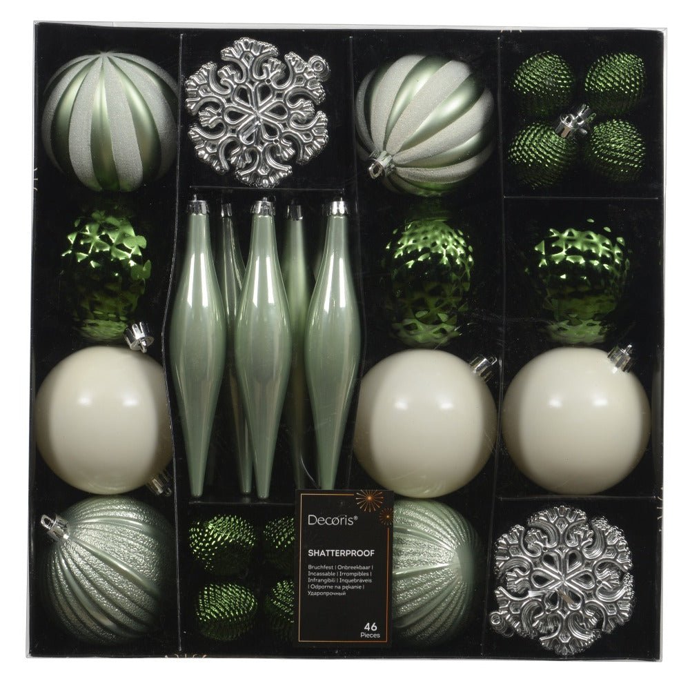 Green, White And Silver Shatterproof Bauble Mix | Pack Of 46 – Beattys ...